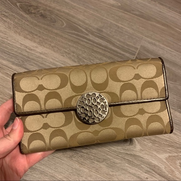 Coach | Bags | Authentic Coach Tan Wallet | Poshmark